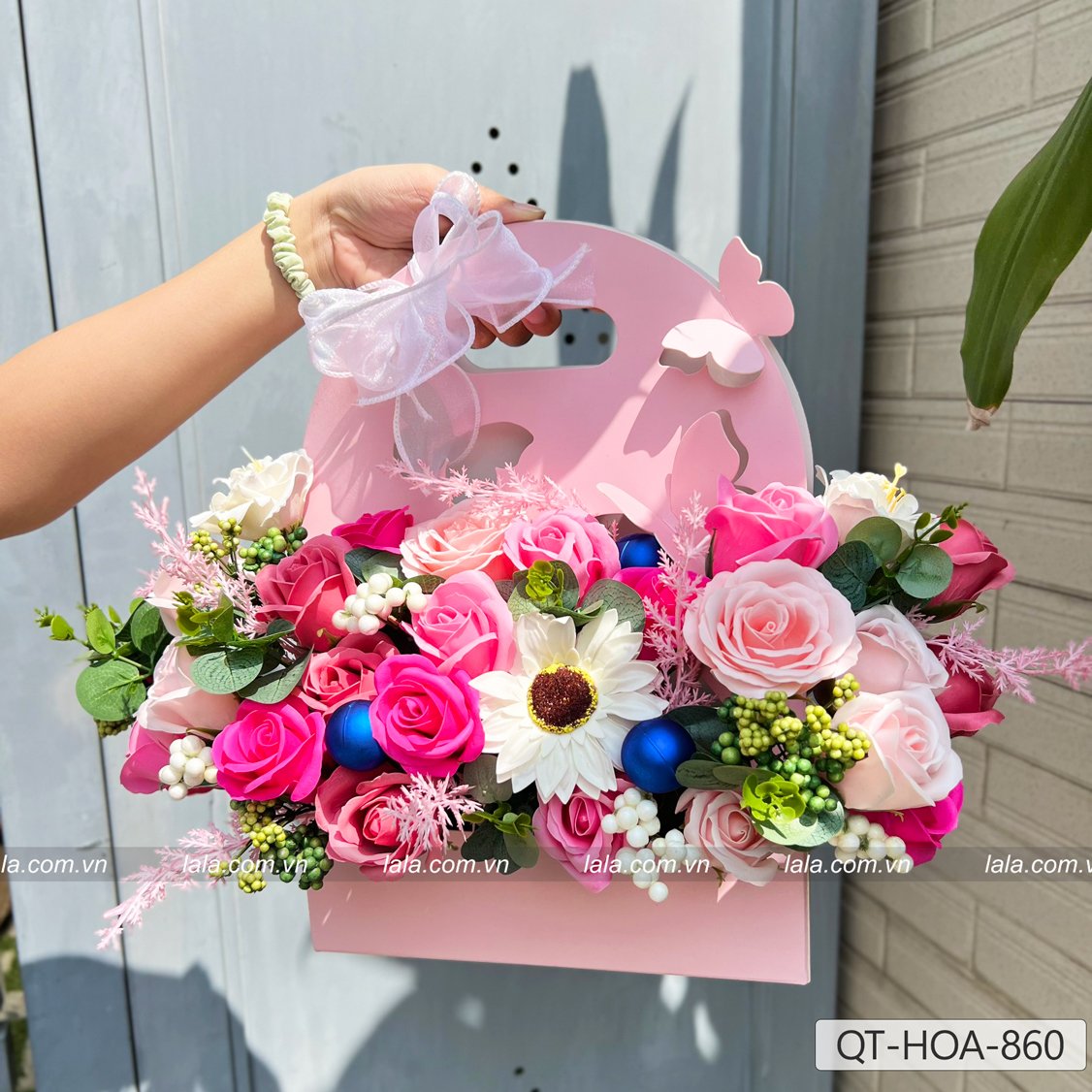 Lẵng hoa sáp thơm để bàn làm quà tặng sự kiện mẫu 860